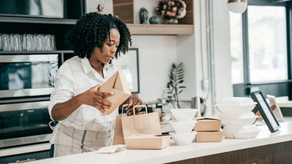 ¿Cómo implantar el servicio delivery para restaurantes? | [ 6 Pasos ]